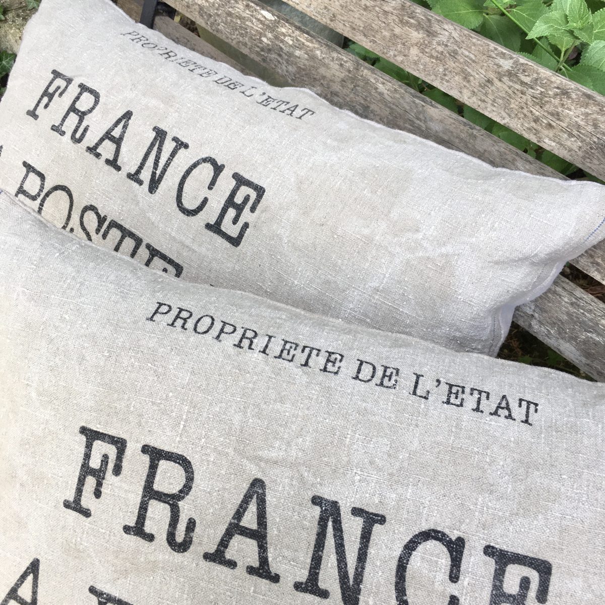 Maxi Coussin "La Poste" Lin Ancien | L'Atelier De Florence
